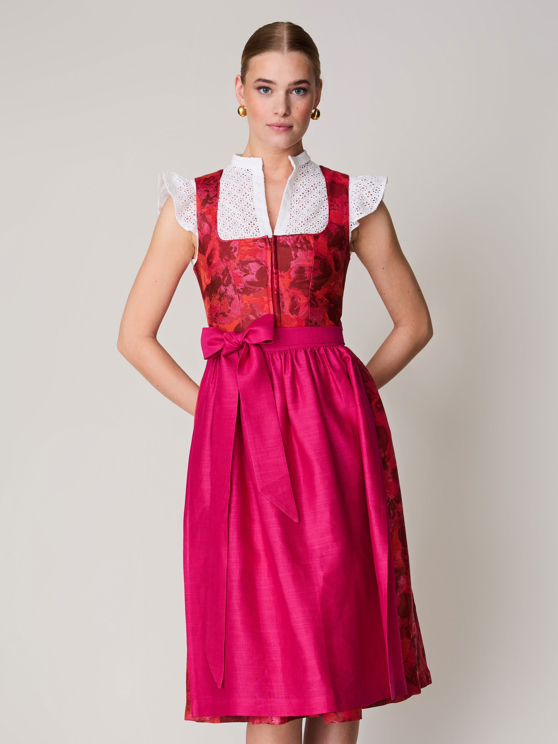 Limitierte Designer Dirndl entdecken | LIMBERRY