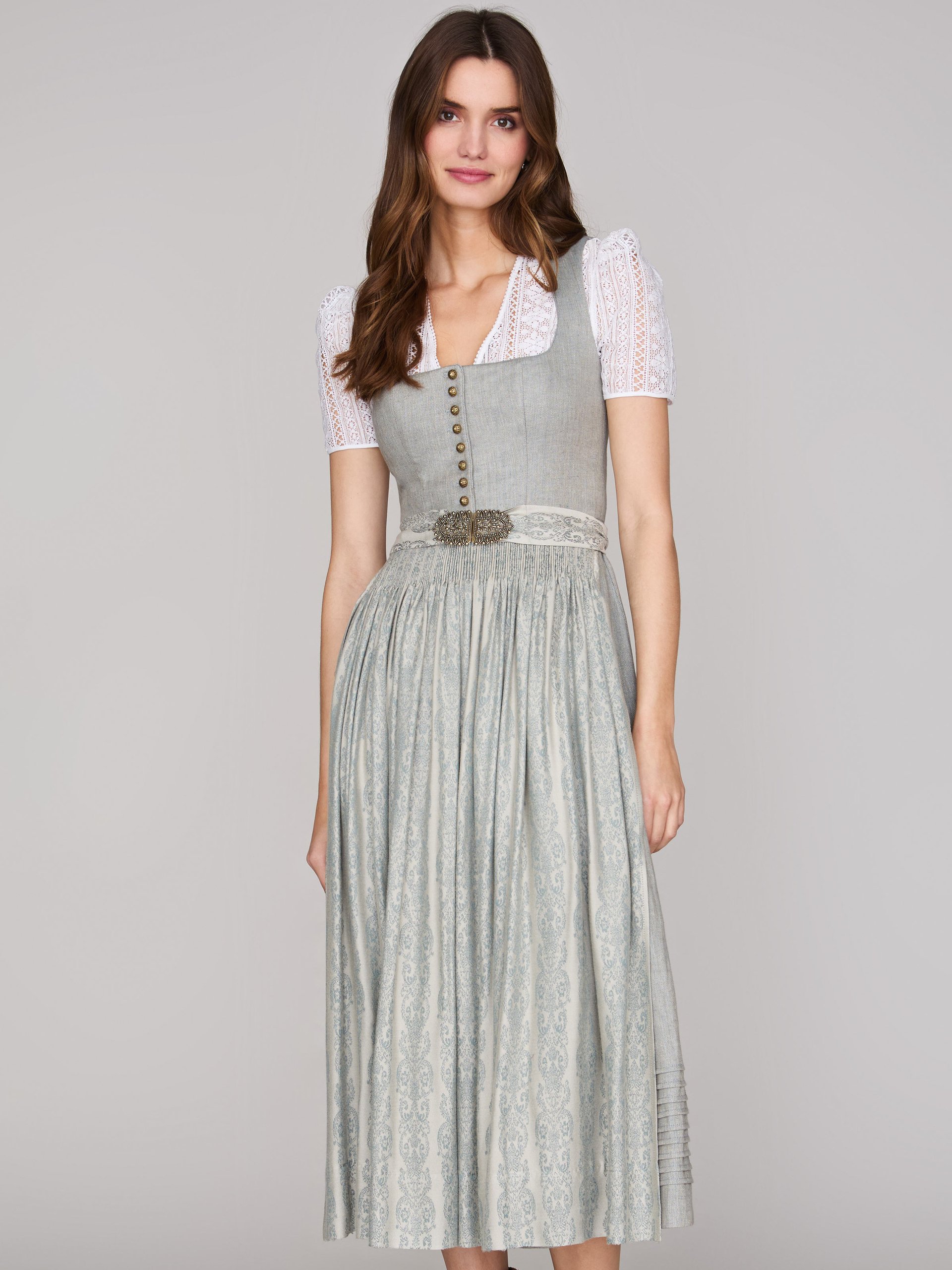 Limitierte Designer Dirndl entdecken | LIMBERRY