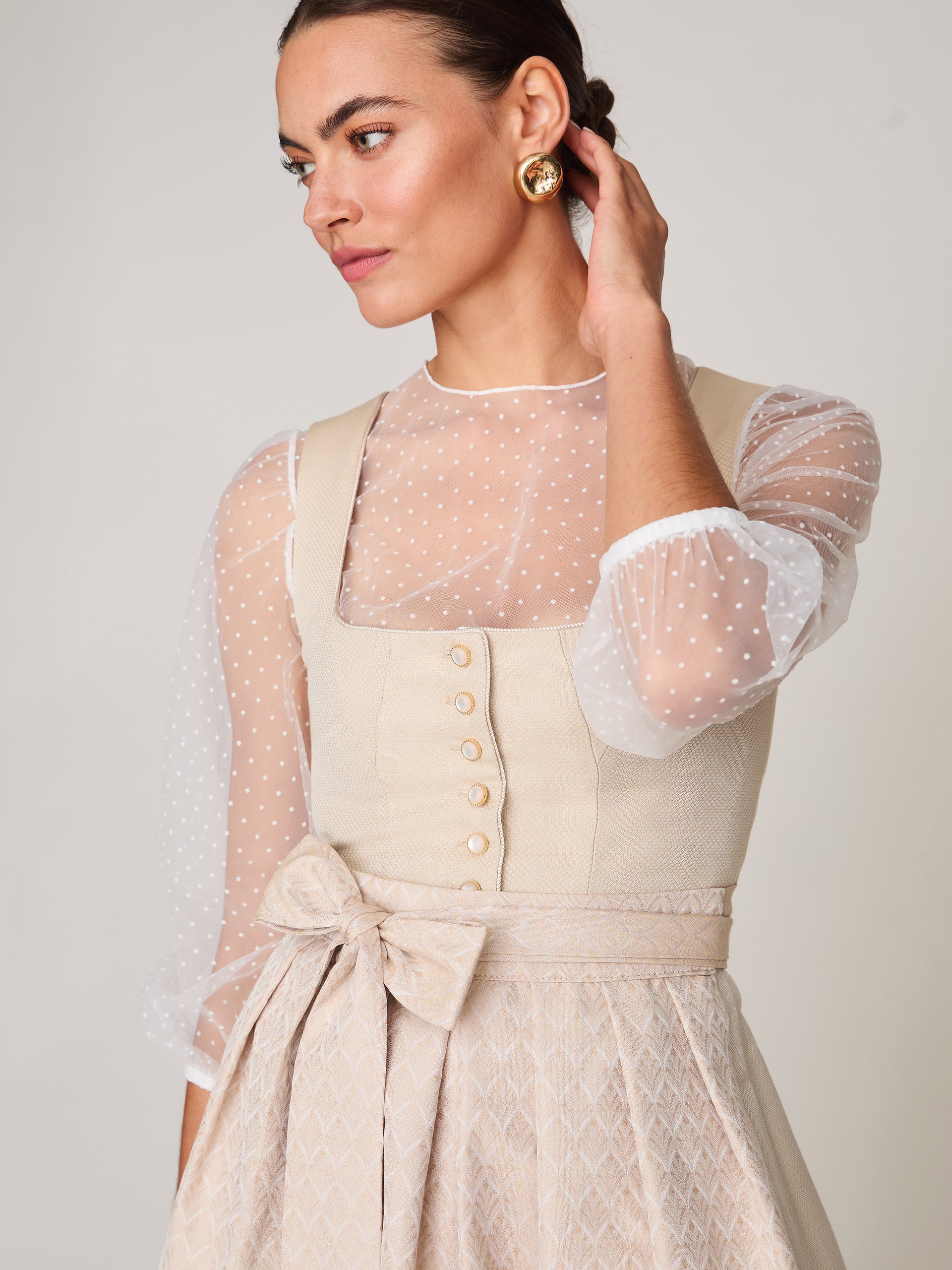 Dirndl kaufen - Trachten Trends 2025 entdecken | LIMBERRY