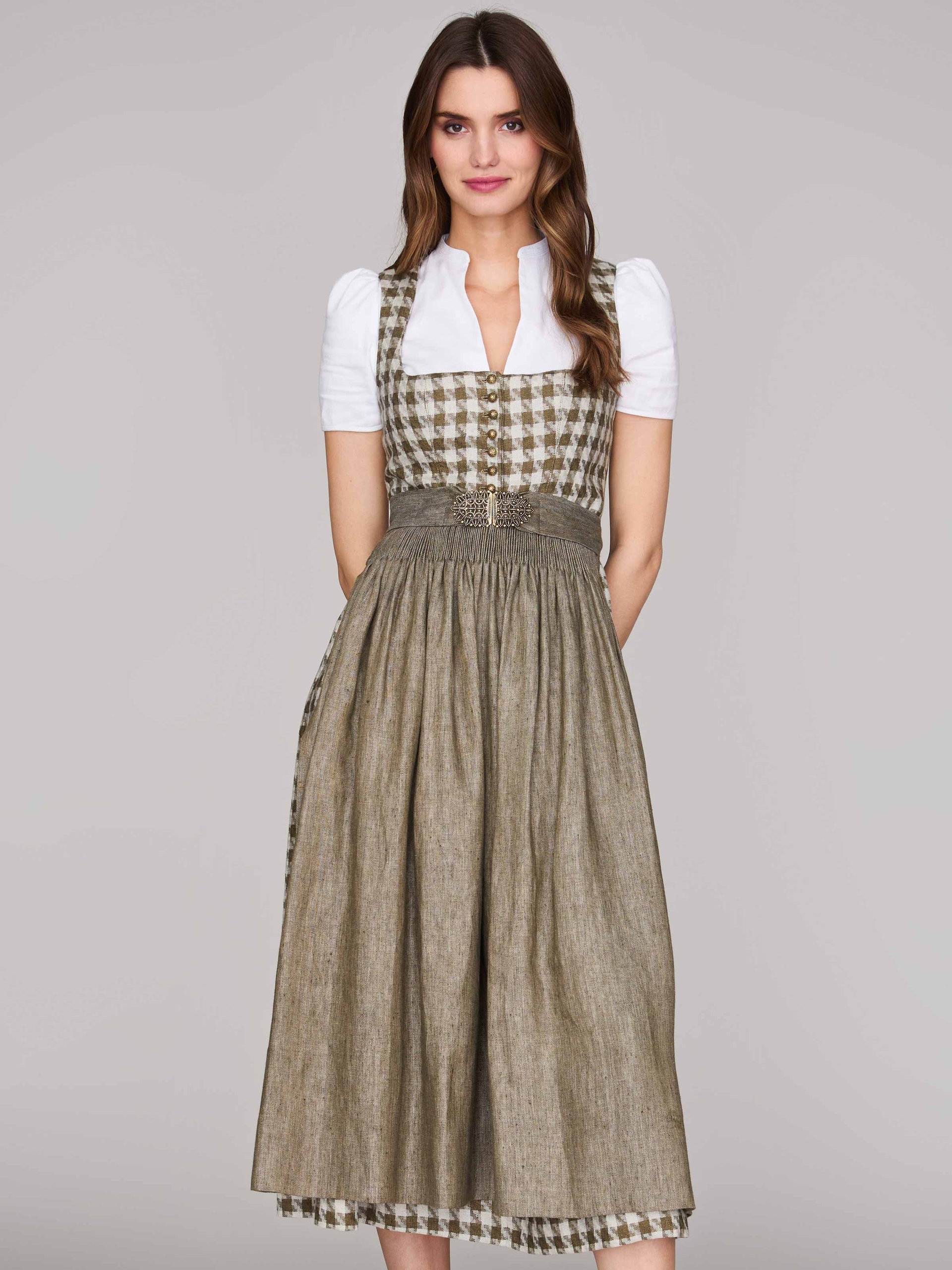 Limitierte Designer Dirndl entdecken | LIMBERRY