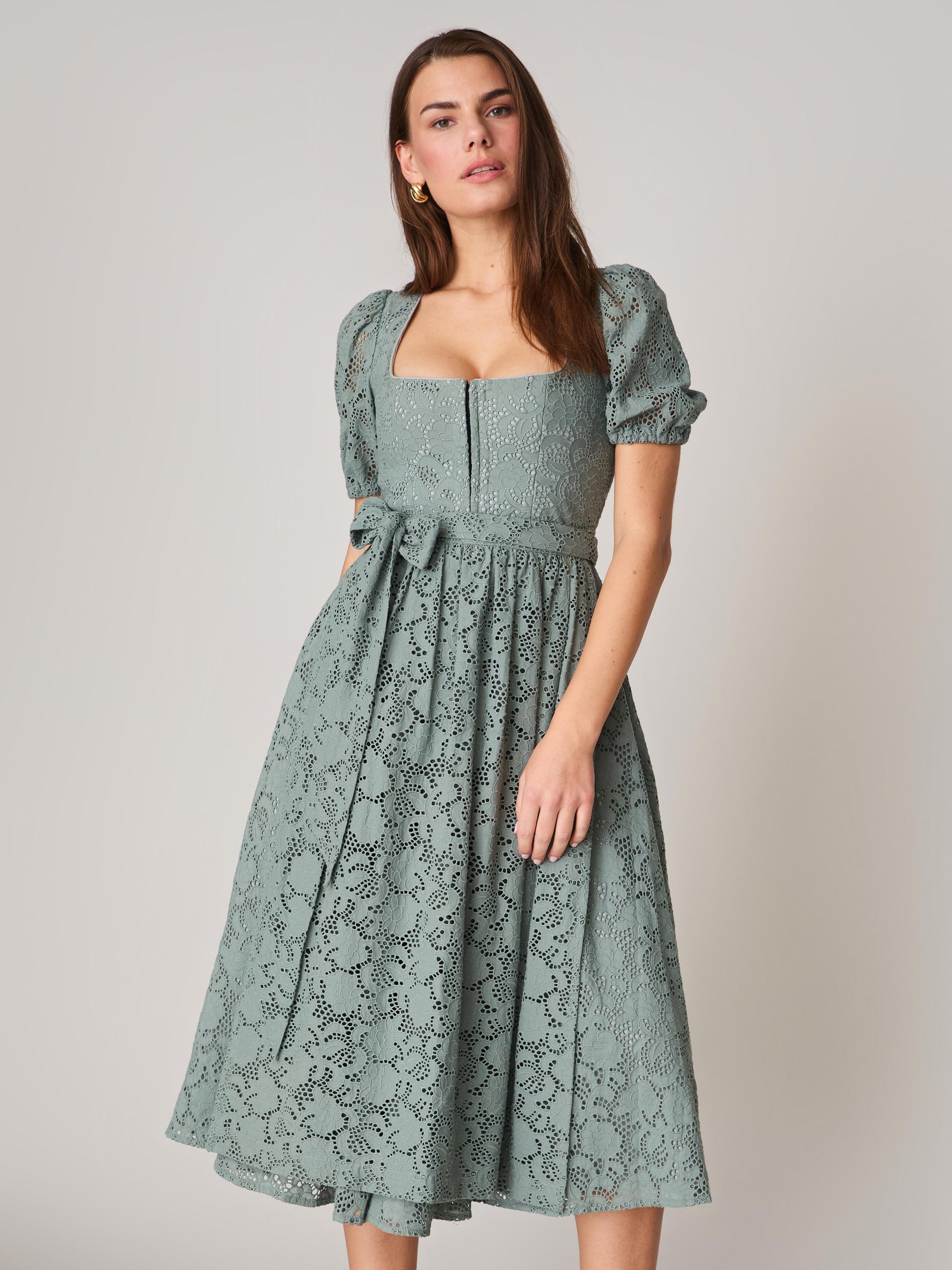 Dunkelgrünes Samtdirndl | CocoVero