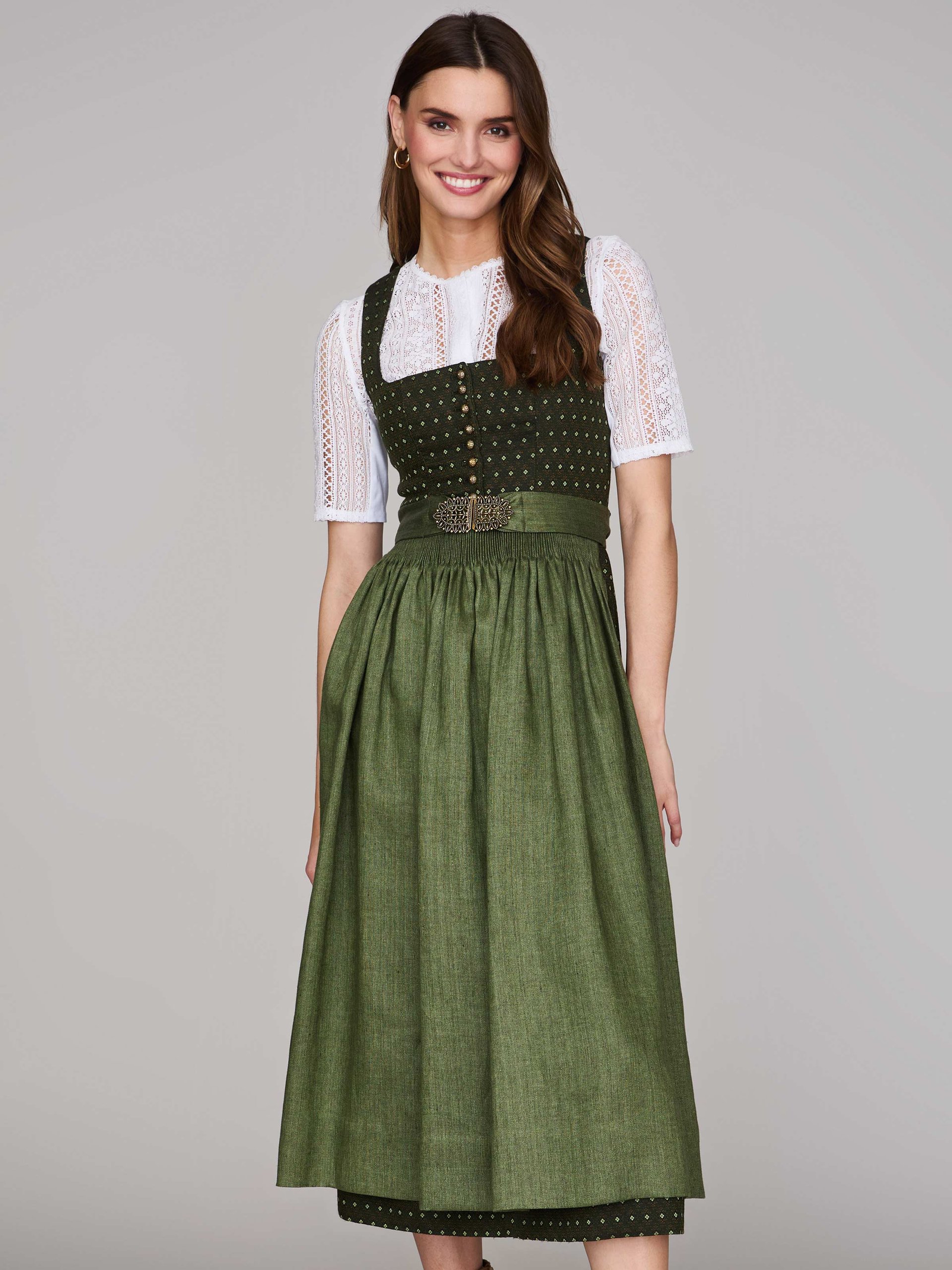 Limitierte Designer Dirndl entdecken | LIMBERRY