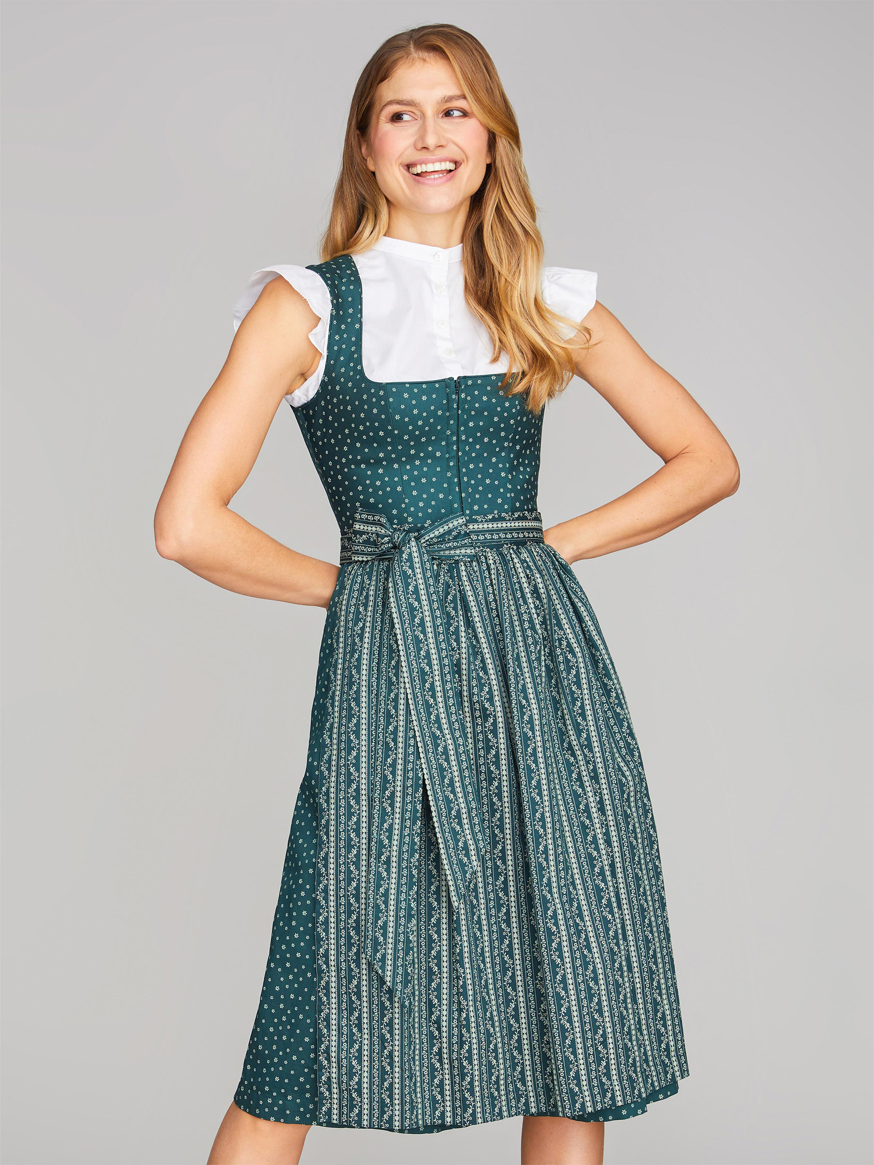 Dirndl kaufen - Trachten Trends 2025 entdecken | LIMBERRY