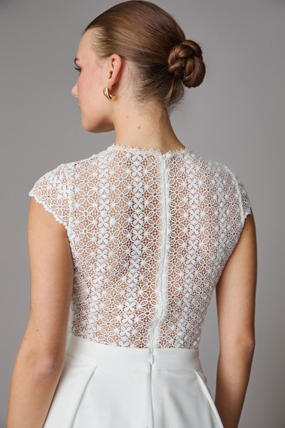 Edler Braut-Body aus Häkelspitze | LIMBERRY Bridal Studio