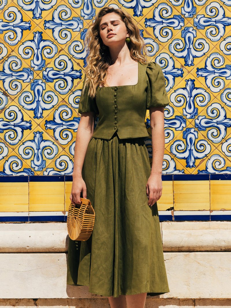 Dirndl Kollektion Vibrant Valencia 2025 | LIMBERRY