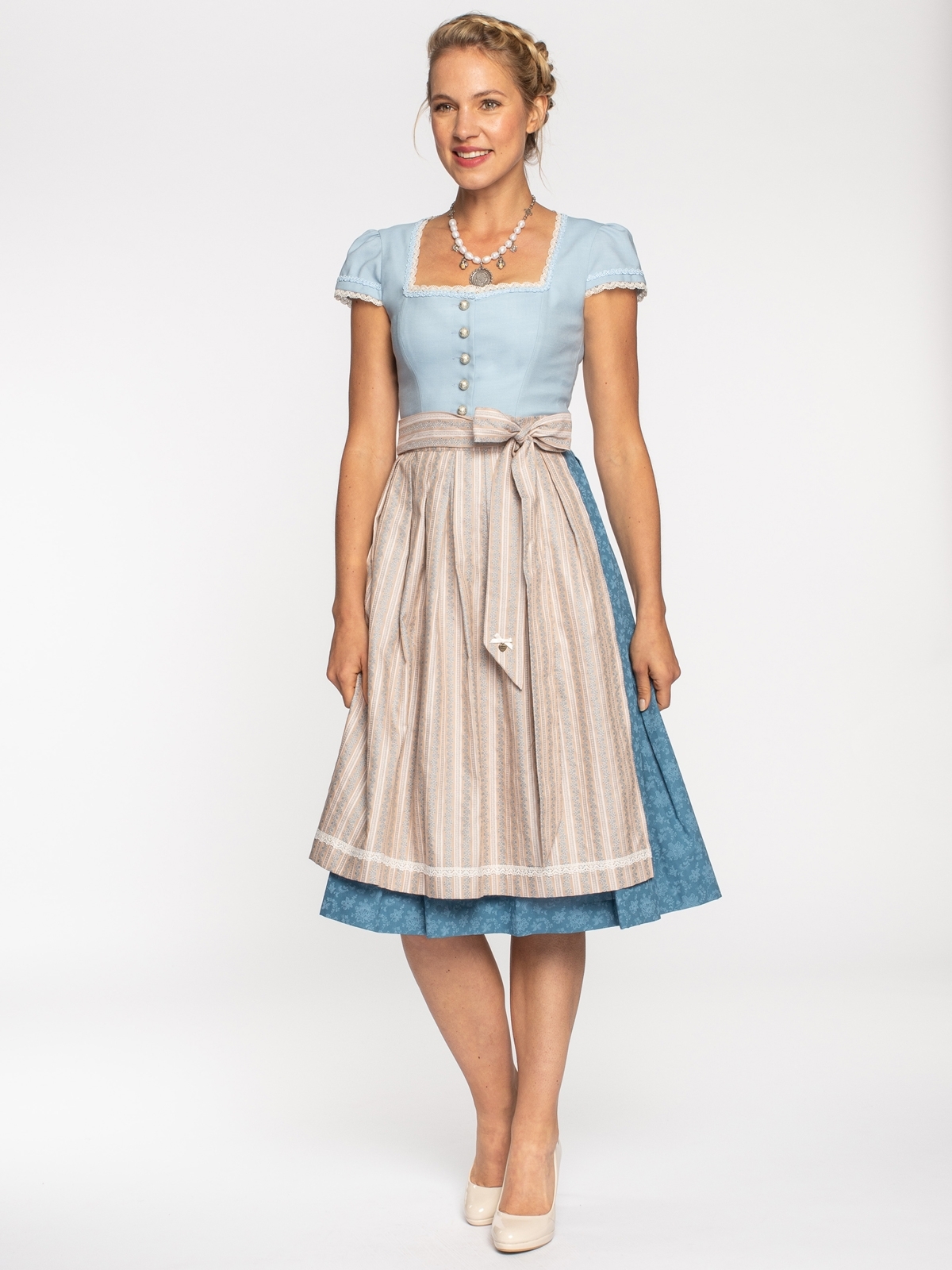 Limitierte Designer Dirndl entdecken | LIMBERRY